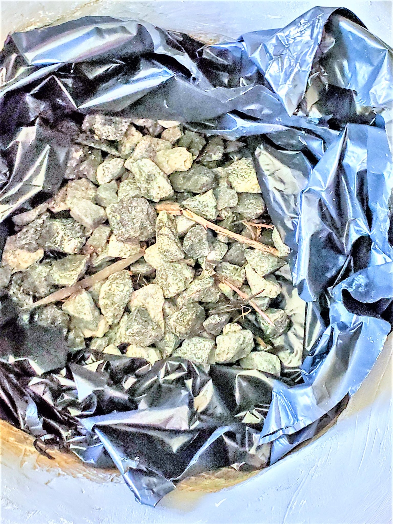 Easy Tips To Repair A Resin Broken Urn - Cloches & Lavender