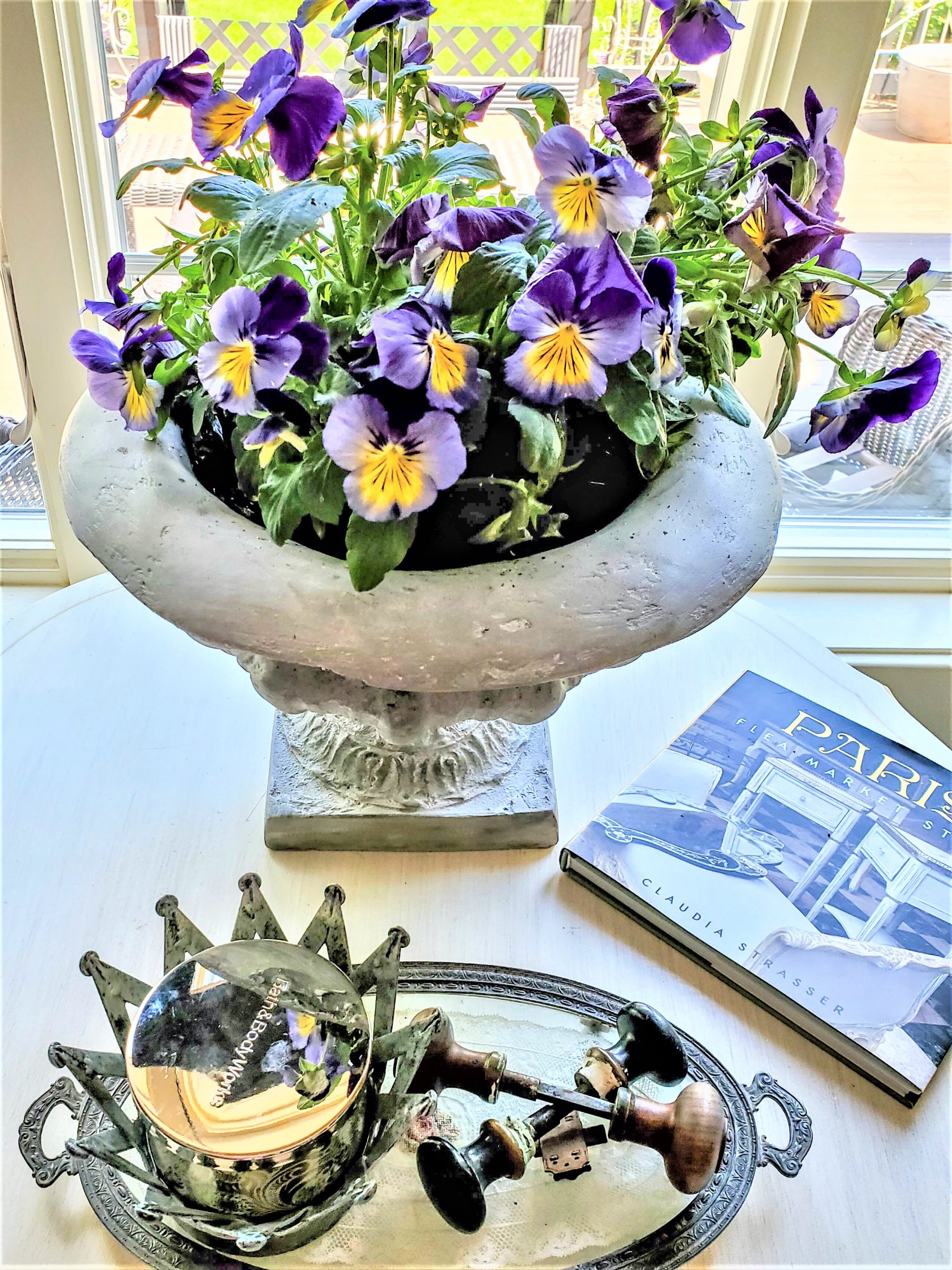 Easy Tips To Repair A Resin Broken Urn - Cloches & Lavender