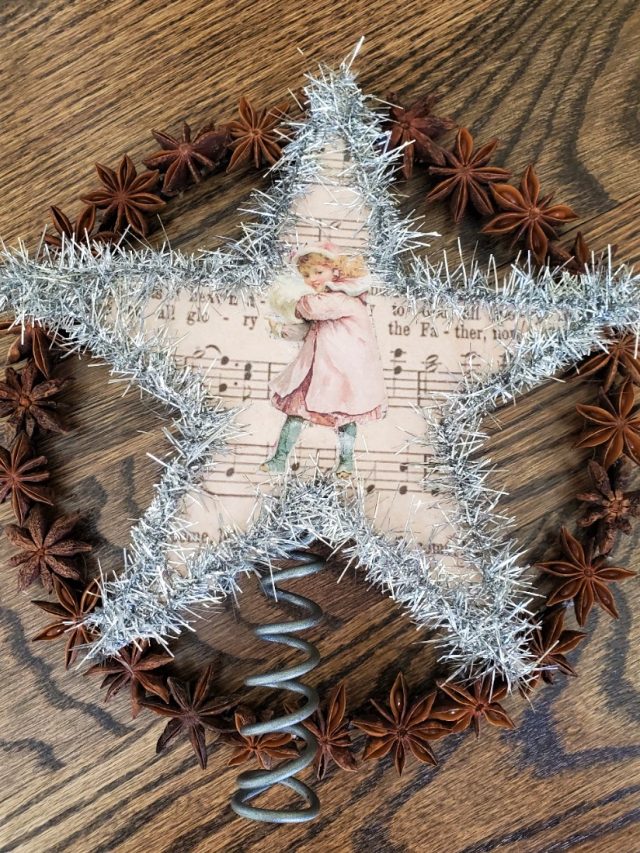 12 Symbols of Christmas and What They Really Mean - Cloches & Lavender